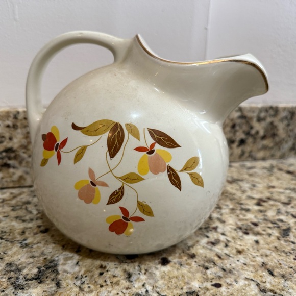 Kitchen | Vintage Hall Superior Quality Gold Leaf Pitcher Rare ...